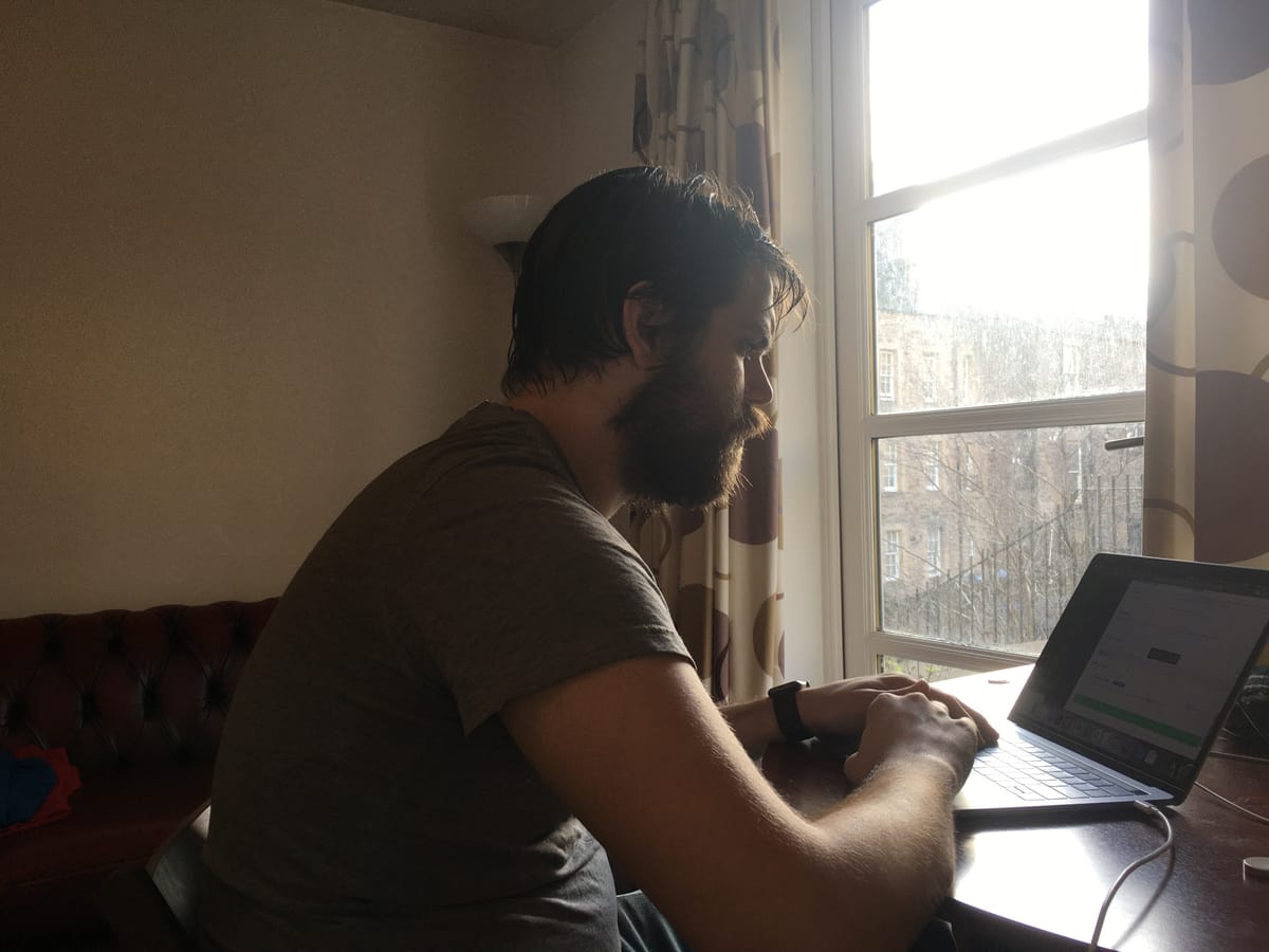 This digital nomad talks learning to code without a degree